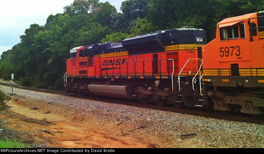 BNSF 9182